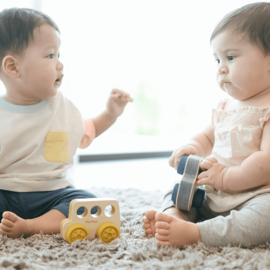 Hello Charlie: Eco Nappies, Organic Baby Toys & Green Living